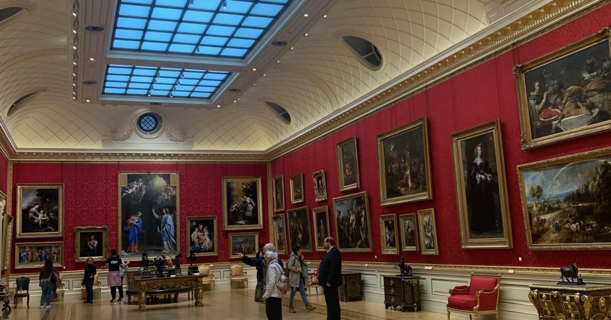 L'École du Louvre a un nouveau partenaire renommé : le Victoria ...